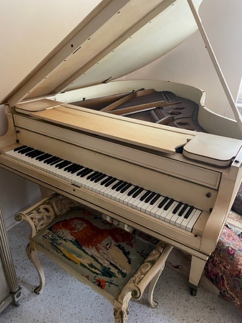 Free Piano in Miami, Florida: Starr Piano Co. , Richmond Indiana