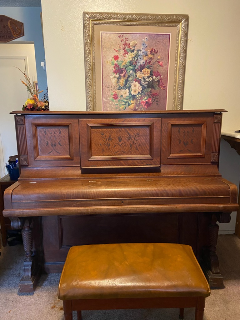 Free Piano in Port Hueneme, California: Upright Oak Brown Piano Adam ...