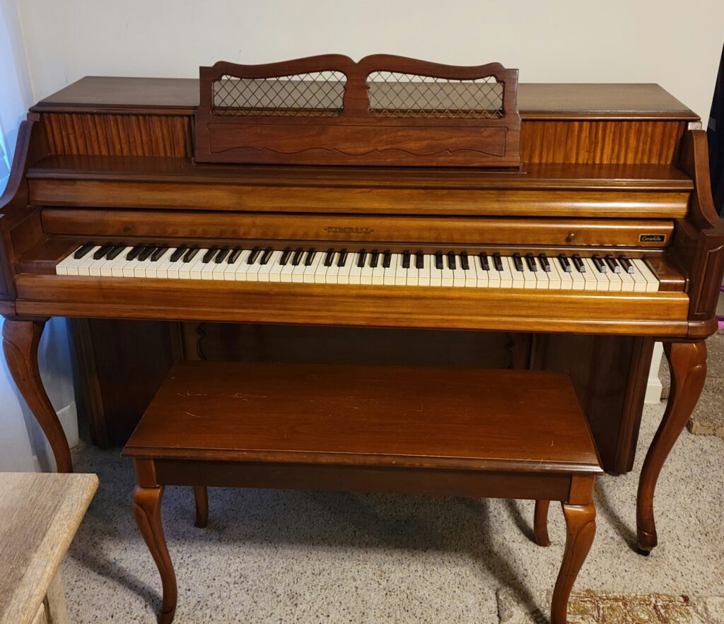 Free Piano in Cumberland County, Pennsylvania: Kimball Consolette
