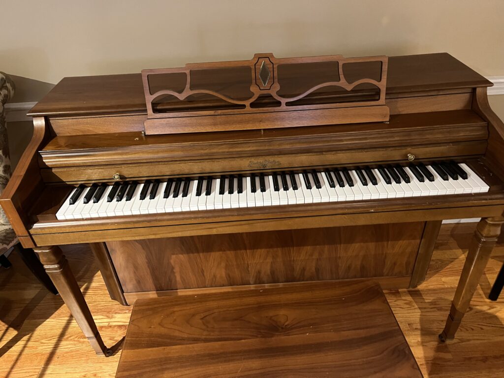 Free Piano in Medway, Massachusetts: Wurlitzer upright